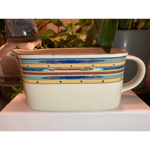 Mikasa | Kitchen | Mikasa Intaglio Gravy Boat Color Circut Cac73 | Poshmark